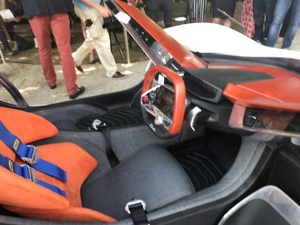 Techrules Ren: l'auto elettrica a turbina incanta il Salone d'Eleganza ...